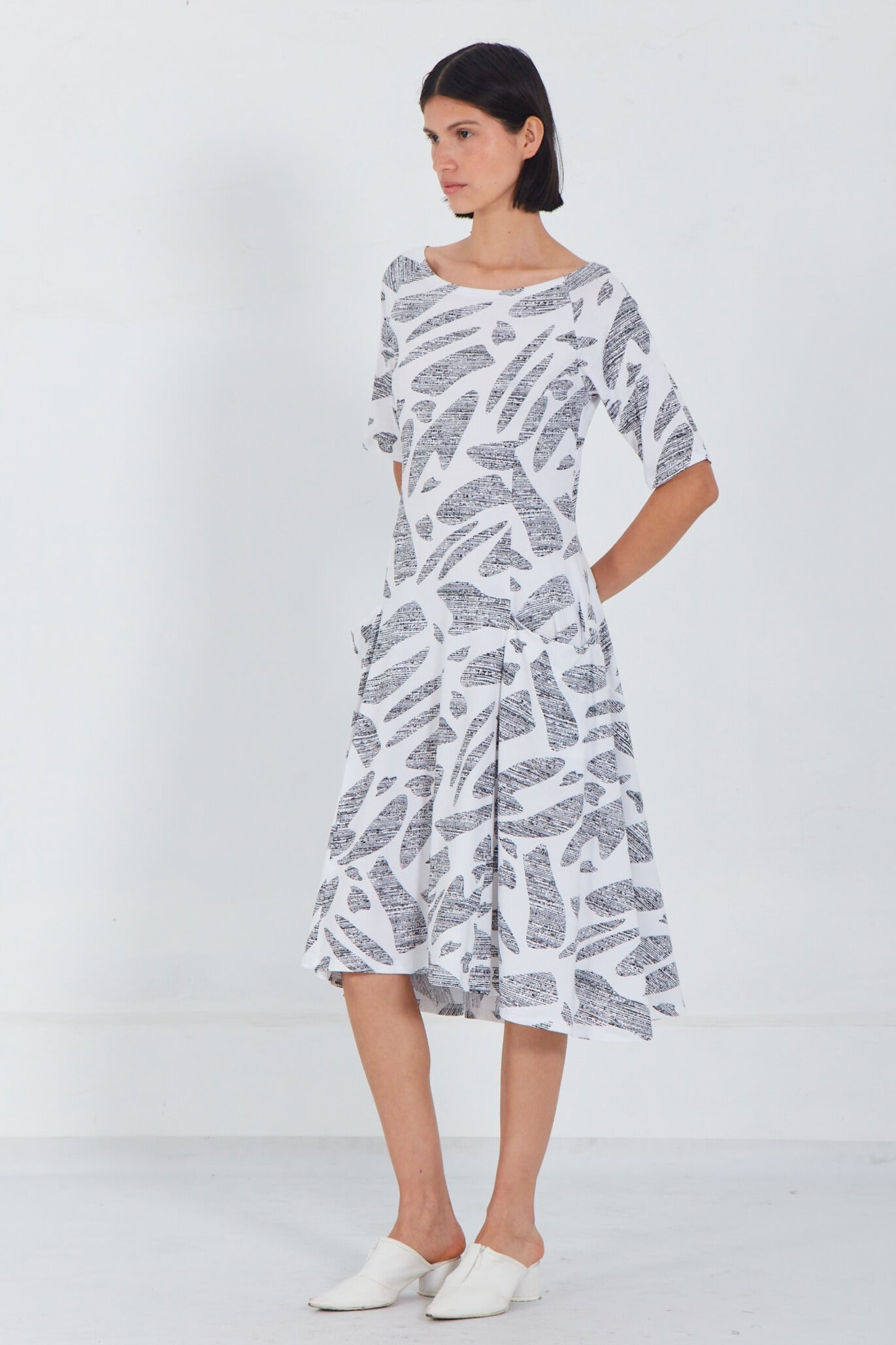 Solar Dress – MATTHILDUR